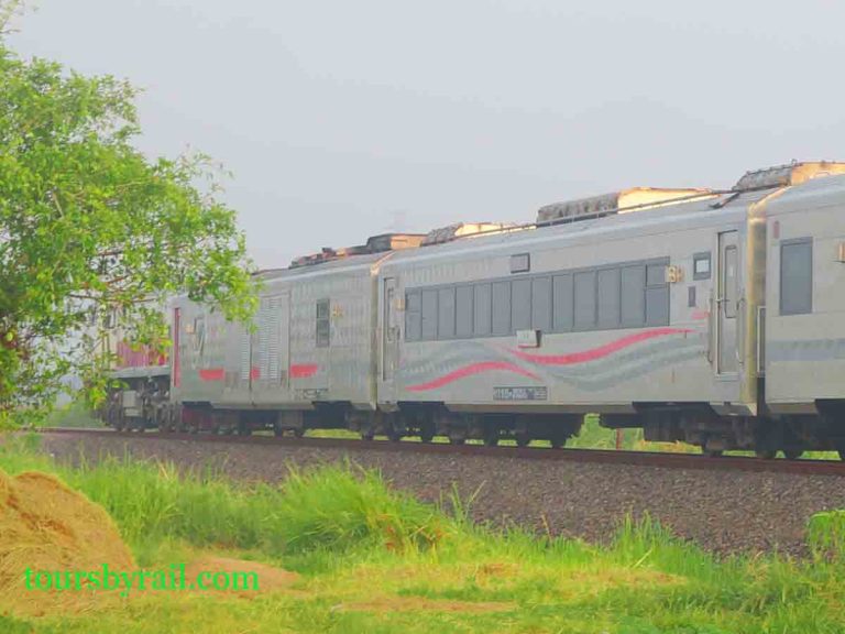 Jadwal dan Harga Tiket KA Argo Semeru 2025 - Tours By Rail